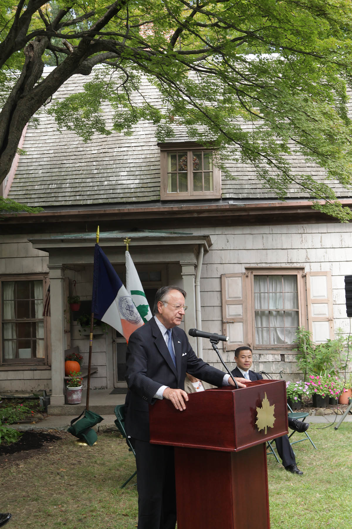Bowne House Acquistion Announcement | NYSenate.gov